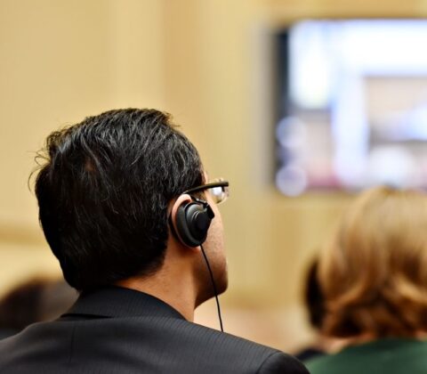 Servicio de interpretación simultánea al mejor precio